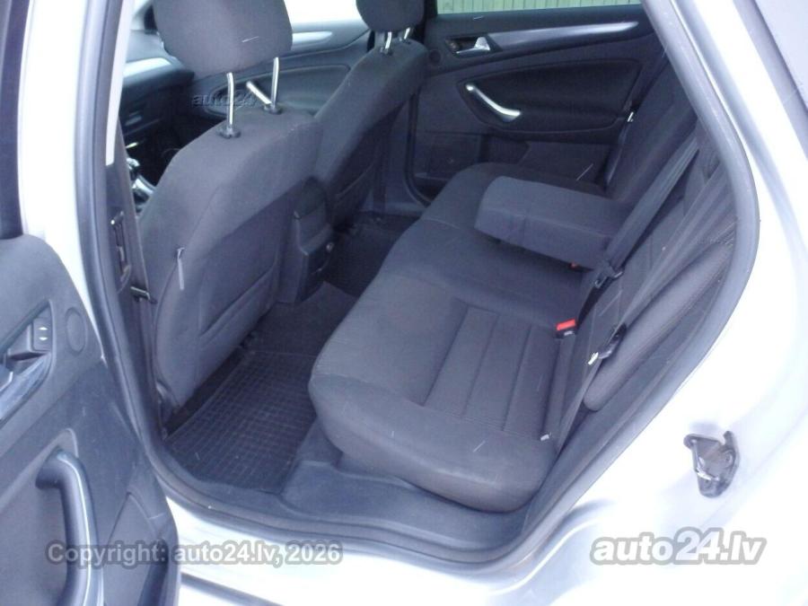 Pelēks Ford Mondeo 2010 Jegeva, ar dzinēja tilpumu 2.00 L un nobraukumu 0 tūkst. km par 3200 €, foto 9 vietnē AUTOMOTO.COM.LV