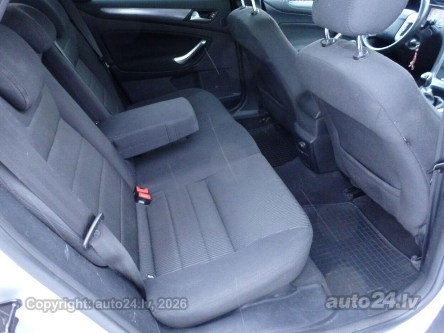 Pelēks Ford Mondeo 2010 Jegeva, ar dzinēja tilpumu 2.00 L un nobraukumu 0 tūkst. km par 3200 €, foto 11 vietnē AUTOMOTO.COM.LV