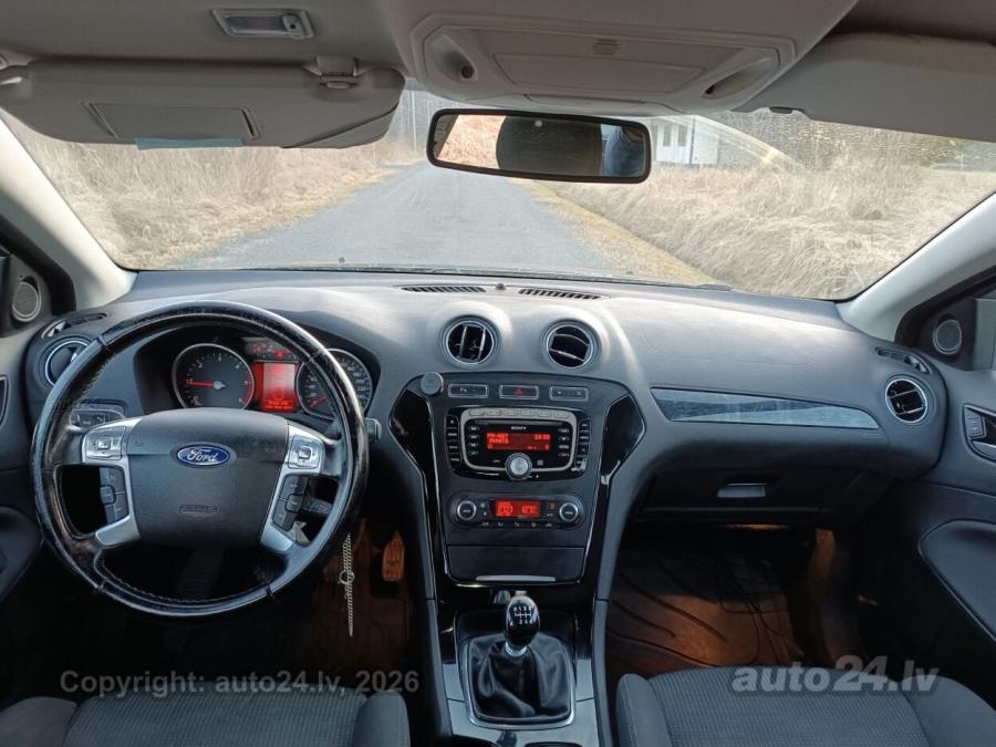Pelēks Ford Mondeo 2010 Tallina, ar dzinēja tilpumu 1.80 L un nobraukumu 235 tūkst. km par 3499 €, foto 8 vietnē AUTOMOTO.COM.LV