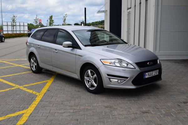 Pelēks Ford Mondeo 2010 Viļņa, ar dzinēja tilpumu 2.00 L un nobraukumu 293 tūkst. km par 3500 €, foto 1 vietnē AUTOMOTO.COM.LV