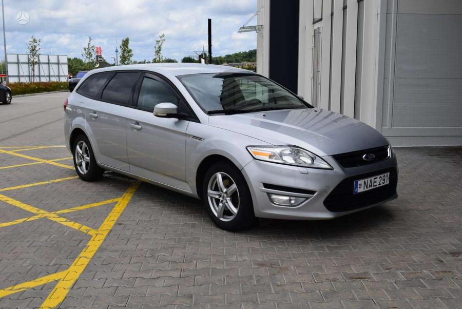 Pelēks Ford Mondeo 2010 Viļņa, ar dzinēja tilpumu 2.00 L un nobraukumu 293 tūkst. km par 3500 €, foto 1 vietnē AUTOMOTO.COM.LV