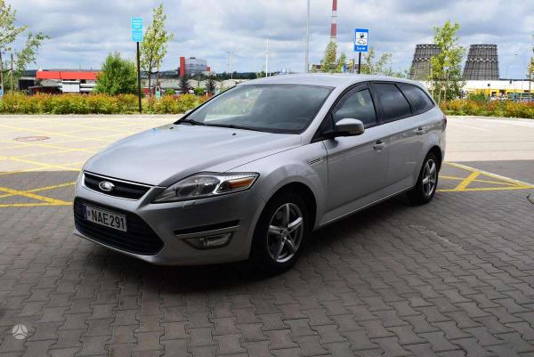 Pelēks Ford Mondeo 2010 Viļņa, ar dzinēja tilpumu 2.00 L un nobraukumu 293 tūkst. km par 3500 €, foto 3 vietnē AUTOMOTO.COM.LV