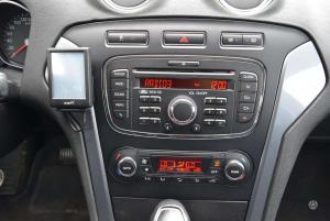 Pelēks Ford Mondeo 2010 Viļņa, ar dzinēja tilpumu 2.00 L un nobraukumu 293 tūkst. km par 3500 €, foto 15 vietnē AUTOMOTO.COM.LV