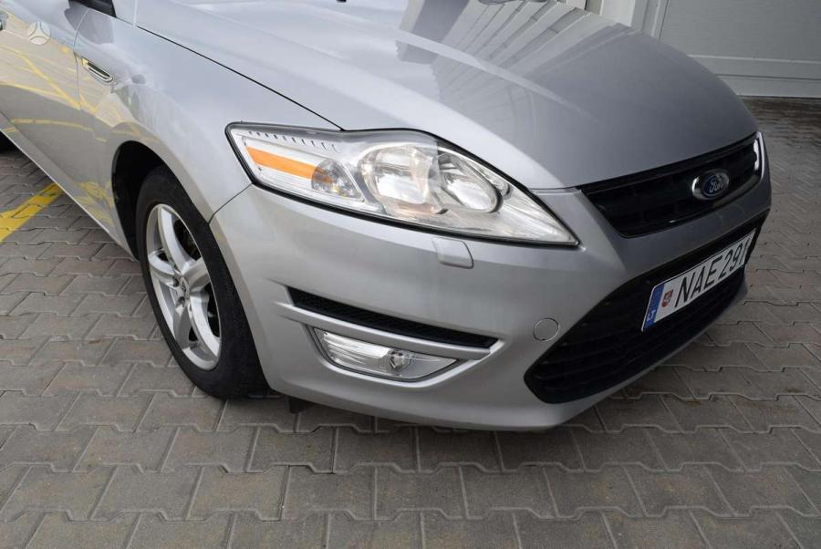Pelēks Ford Mondeo 2010 Viļņa, ar dzinēja tilpumu 2.00 L un nobraukumu 293 tūkst. km par 3500 €, foto 20 vietnē AUTOMOTO.COM.LV