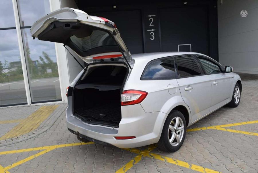 Pelēks Ford Mondeo 2010 Viļņa, ar dzinēja tilpumu 2.00 L un nobraukumu 293 tūkst. km par 3500 €, foto 21 vietnē AUTOMOTO.COM.LV