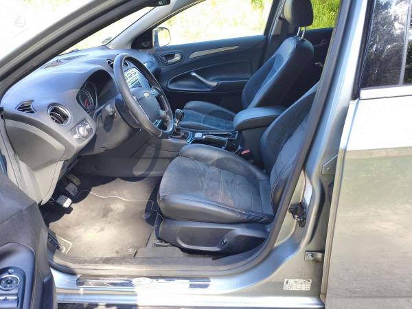 Grey Ford Mondeo 2010 in Vilnius, with an engine capacity of 2.18 L and mileage of 282 thousand km for 2800 €, photo 9 on AUTOMOTO.COM.LV