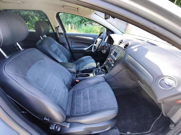 Grey Ford Mondeo 2010 in Vilnius, with an engine capacity of 2.18 L and mileage of 282 thousand km for 2800 €, photo 10 on AUTOMOTO.COM.LV