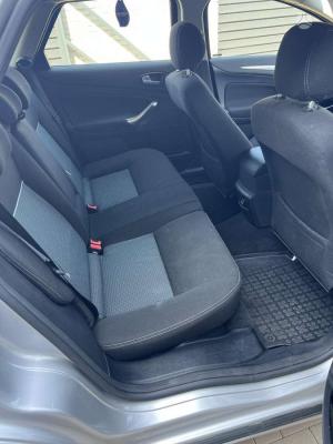 Pelēks Ford Mondeo 2010 Kauņa, ar dzinēja tilpumu 2.00 L un nobraukumu 288 tūkst. km par 2650 €, foto 15 vietnē AUTOMOTO.COM.LV