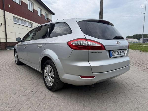 Pelēks Ford Mondeo 2010 Kretinga, ar dzinēja tilpumu 2.00 L un nobraukumu 308 tūkst. km par 3495 €, foto 7 vietnē AUTOMOTO.COM.LV
