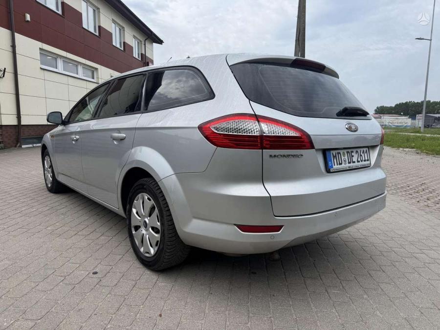 Grey Ford Mondeo 2010 in Kretinga, with an engine capacity of 2.00 L and mileage of 308 thousand km for 3495 €, photo 8 on AUTOMOTO.COM.LV