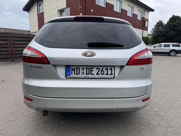 Pelēks Ford Mondeo 2010 Kretinga, ar dzinēja tilpumu 2.00 L un nobraukumu 308 tūkst. km par 3495 €, foto 8 vietnē AUTOMOTO.COM.LV