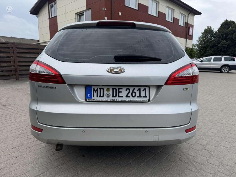 Grey Ford Mondeo 2010 in Kretinga, with an engine capacity of 2.00 L and mileage of 308 thousand km for 3495 €, photo 9 on AUTOMOTO.COM.LV