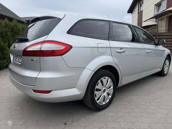 Pelēks Ford Mondeo 2010 Kretinga, ar dzinēja tilpumu 2.00 L un nobraukumu 308 tūkst. km par 3495 €, foto 10 vietnē AUTOMOTO.COM.LV