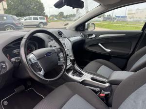 Grey Ford Mondeo 2010 in Kretinga, with an engine capacity of 2.00 L and mileage of 308 thousand km for 3495 €, photo 17 on AUTOMOTO.COM.LV