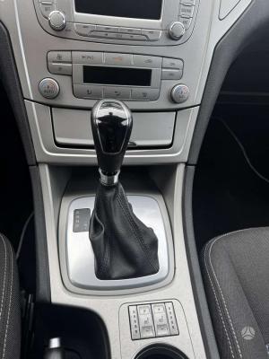 Grey Ford Mondeo 2010 in Kretinga, with an engine capacity of 2.00 L and mileage of 308 thousand km for 3495 €, photo 23 on AUTOMOTO.COM.LV