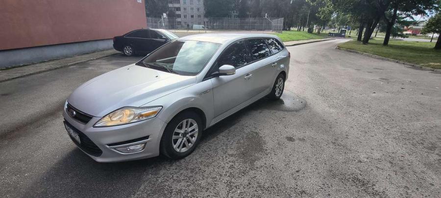 Pelēks Ford Mondeo 2010 Kauņa, ar dzinēja tilpumu 2.00 L un nobraukumu 306 tūkst. km par 2600 €, foto 1 vietnē AUTOMOTO.COM.LV