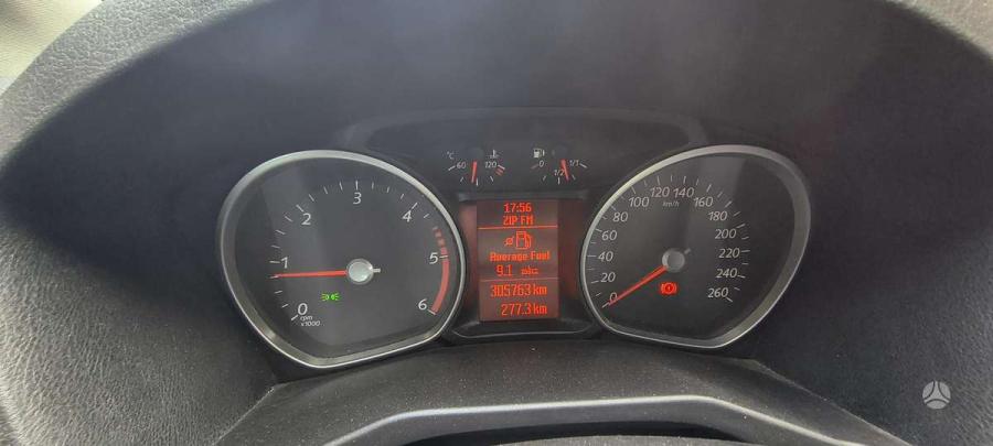 Pelēks Ford Mondeo 2010 Kauņa, ar dzinēja tilpumu 2.00 L un nobraukumu 306 tūkst. km par 2600 €, foto 3 vietnē AUTOMOTO.COM.LV