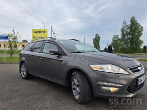 Pelēks Ford Mondeo 2011 Rīga, ar dzinēja tilpumu 2.00 L un nobraukumu 408 tūkst. km par 3650 €, foto 5 vietnē AUTOMOTO.COM.LV