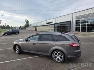 Pelēks Ford Mondeo 2011 Rīga, ar dzinēja tilpumu 2.00 L un nobraukumu 408 tūkst. km par 3650 €, foto 7 vietnē AUTOMOTO.COM.LV