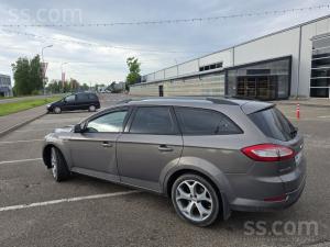 Pelēks Ford Mondeo 2011 Rīga, ar dzinēja tilpumu 2.00 L un nobraukumu 408 tūkst. km par 3650 €, foto 9 vietnē AUTOMOTO.COM.LV