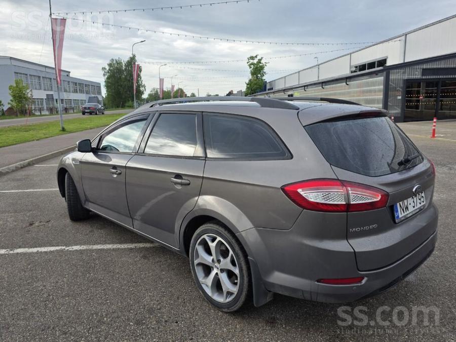 Pelēks Ford Mondeo 2011 Rīga, ar dzinēja tilpumu 2.00 L un nobraukumu 408 tūkst. km par 3650 €, foto 13 vietnē AUTOMOTO.COM.LV