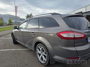 Pelēks Ford Mondeo 2011 Rīga, ar dzinēja tilpumu 2.00 L un nobraukumu 408 tūkst. km par 3650 €, foto 14 vietnē AUTOMOTO.COM.LV