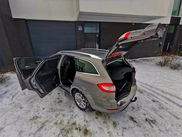 Grey Ford Mondeo 2011 in Riga, with an engine capacity of 2.00 L and mileage of 222 thousand km for 6490 €, photo 7 on AUTOMOTO.COM.LV