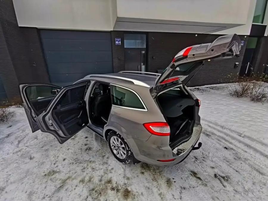 Grey Ford Mondeo 2011 in Riga, with an engine capacity of 2.00 L and mileage of 222 thousand km for 6490 €, photo 8 on AUTOMOTO.COM.LV