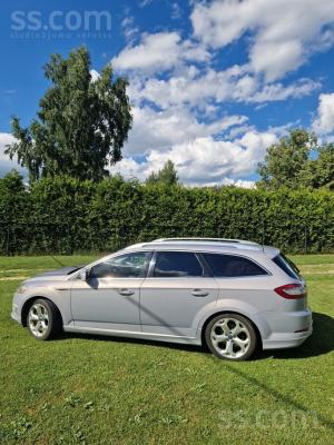 Pelēks Ford Mondeo 2011 Ogre, ar dzinēja tilpumu 2.00 L un nobraukumu 269 tūkst. km par 3300 €, foto 4 vietnē AUTOMOTO.COM.LV