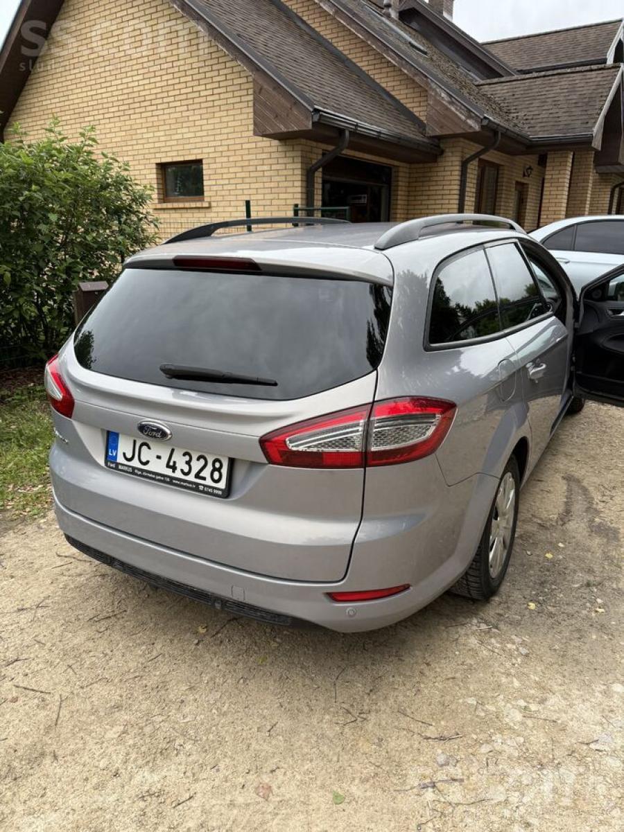 Pelēks Ford Mondeo 2011 Rīga, ar dzinēja tilpumu 1.60 L un nobraukumu 260 tūkst. km par 1400 €, foto 5 vietnē AUTOMOTO.COM.LV