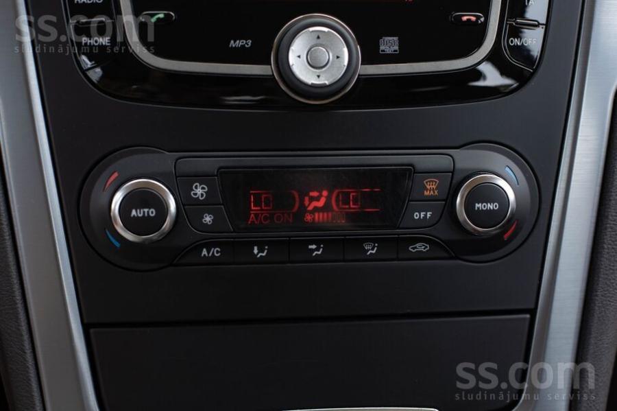 Pelēks Ford Mondeo 2011 Rīga, ar dzinēja tilpumu 2.20 L un nobraukumu 403 tūkst. km par 2990 €, foto 22 vietnē AUTOMOTO.COM.LV