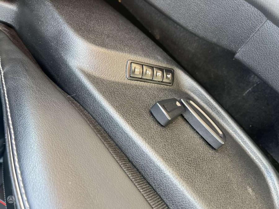 Grey Ford Mondeo 2011 in Utena, with an engine capacity of 2.00 L and mileage of 280 thousand km for 3650 €, photo 15 on AUTOMOTO.COM.LV