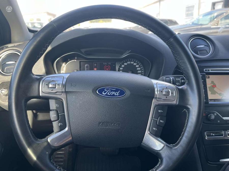 Grey Ford Mondeo 2011 in Utena, with an engine capacity of 2.00 L and mileage of 280 thousand km for 3650 €, photo 18 on AUTOMOTO.COM.LV