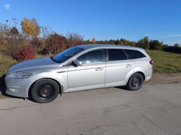 Grey Ford Mondeo 2011 in Siauliai, with an engine capacity of 2.00 L and mileage of 263 thousand km for 2850 €, photo 2 on AUTOMOTO.COM.LV