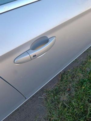Grey Ford Mondeo 2011 in Siauliai, with an engine capacity of 2.00 L and mileage of 263 thousand km for 2850 €, photo 5 on AUTOMOTO.COM.LV