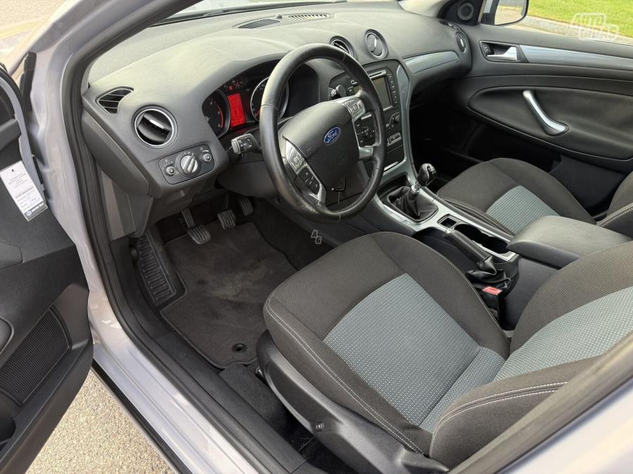 Grey Ford Mondeo 2011 in Ukmerge, with an engine capacity of 2.00 L and mileage of 360 thousand km for 3300 €, photo 11 on AUTOMOTO.COM.LV