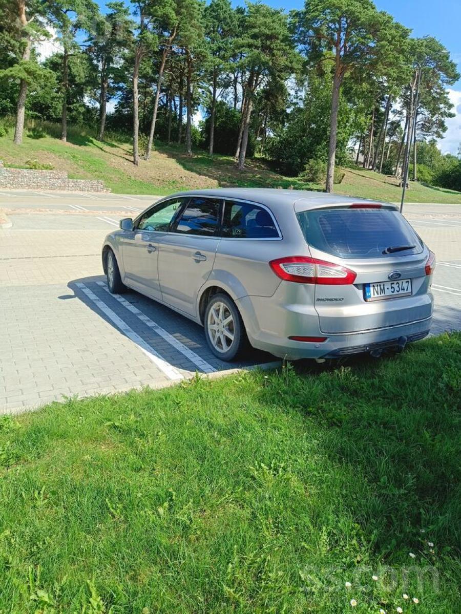 Grey Ford Mondeo 2011 in Ventspils, with an engine capacity of 2.00 L and mileage of 321 thousand km for 3400 €, photo 4 on AUTOMOTO.COM.LV