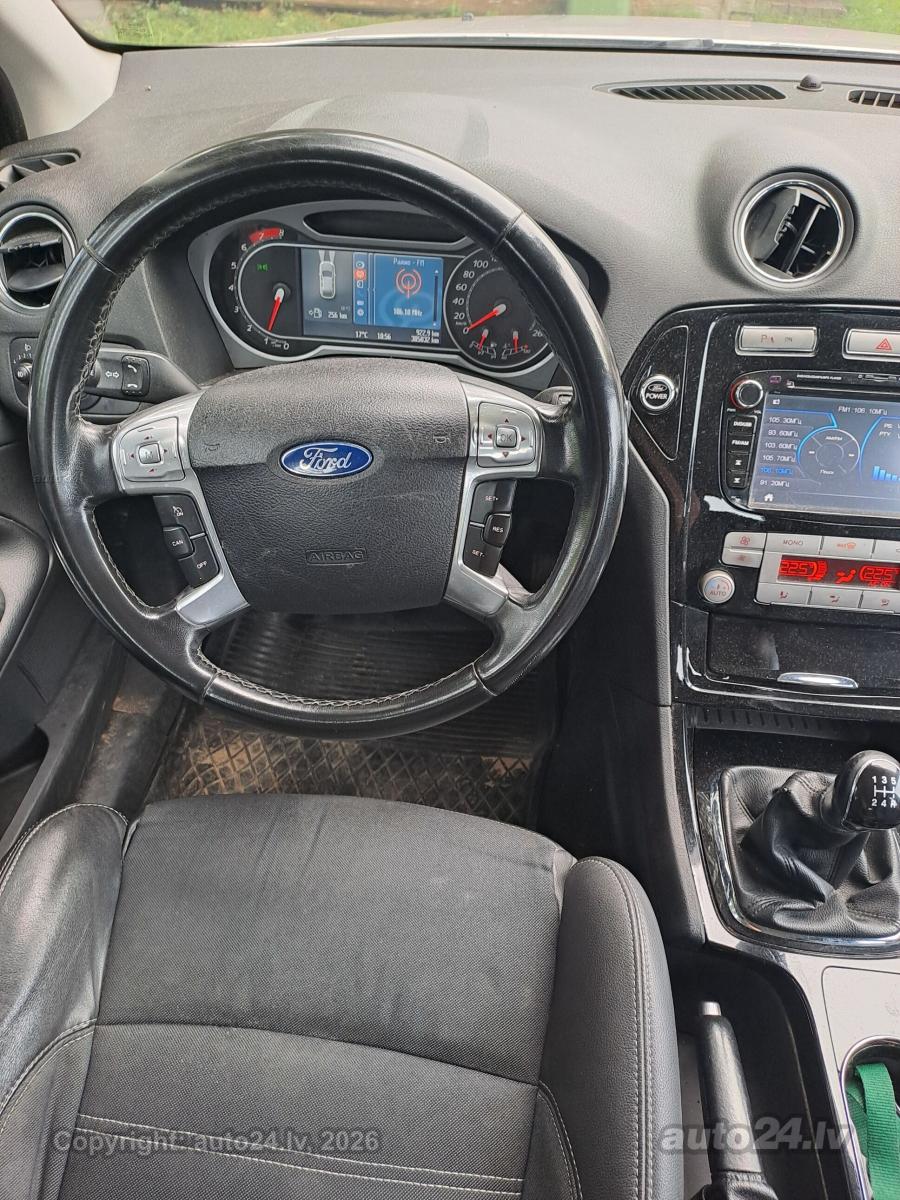 Pelēks Ford Mondeo 2011 Pelva, ar dzinēja tilpumu 2.00 L un nobraukumu 306 tūkst. km par 2500 €, foto 10 vietnē AUTOMOTO.COM.LV