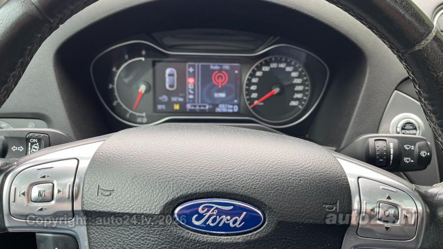 Grey Ford Mondeo 2011 in Parnu, with an engine capacity of 2.00 L and mileage of 293 thousand km for 3850 €, photo 13 on AUTOMOTO.COM.LV