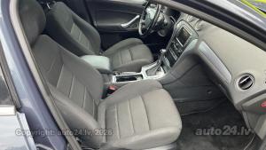 Grey Ford Mondeo 2011 in Parnu, with an engine capacity of 2.00 L and mileage of 293 thousand km for 3850 €, photo 17 on AUTOMOTO.COM.LV