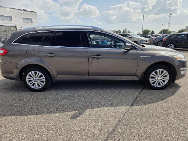 Grey Ford Mondeo 2011 in Marijampole, with an engine capacity of 1.60 L and mileage of 221 thousand km for 2850 €, photo 3 on AUTOMOTO.COM.LV