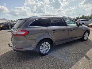 Grey Ford Mondeo 2011 in Marijampole, with an engine capacity of 1.60 L and mileage of 221 thousand km for 2850 €, photo 4 on AUTOMOTO.COM.LV