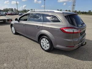 Grey Ford Mondeo 2011 in Marijampole, with an engine capacity of 1.60 L and mileage of 221 thousand km for 2850 €, photo 6 on AUTOMOTO.COM.LV
