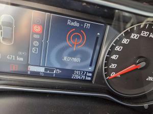 Grey Ford Mondeo 2011 in Marijampole, with an engine capacity of 1.60 L and mileage of 221 thousand km for 2850 €, photo 16 on AUTOMOTO.COM.LV