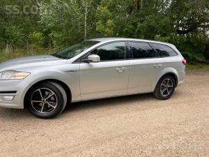 Grey Ford Mondeo 2011 in Riga, with an engine capacity of 2.00 L and mileage of 311 thousand km for 3100 €, photo 3 on AUTOMOTO.COM.LV