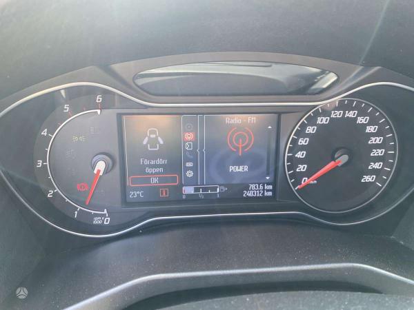 Grey Ford Mondeo 2011 in Klaipeda, with an engine capacity of 1.60 L and mileage of 266 thousand km for 2800 €, photo 9 on AUTOMOTO.COM.LV