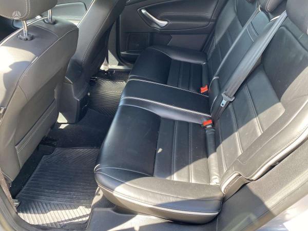 Grey Ford Mondeo 2011 in Klaipeda, with an engine capacity of 1.60 L and mileage of 266 thousand km for 2800 €, photo 8 on AUTOMOTO.COM.LV