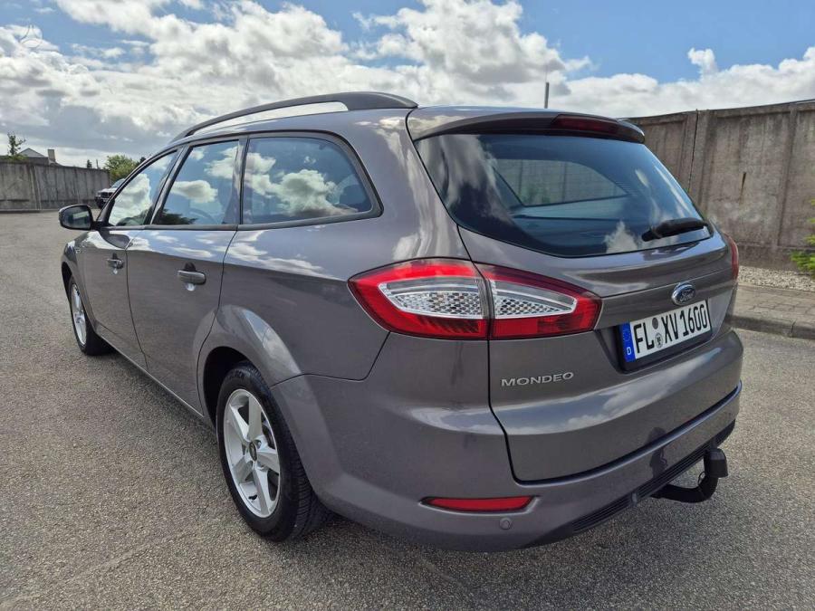 Grey Ford Mondeo 2011 in Mazeikiai, with an engine capacity of 2.00 L and mileage of 280 thousand km for 4250 €, photo 4 on AUTOMOTO.COM.LV