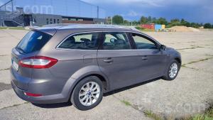 Grey Ford Mondeo 2011 in Riga, with an engine capacity of 2.00 L and mileage of 378 thousand km for 3000 €, photo 6 on AUTOMOTO.COM.LV