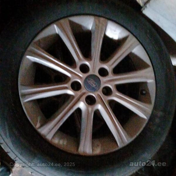 Grey Ford Mondeo 2012 in Kivioli, with an engine capacity of 2.00 L and mileage of 282 thousand km for 3700 €, photo 11 on AUTOMOTO.COM.LV